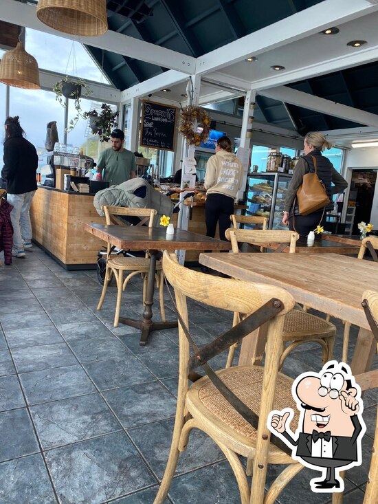 Long Dog Cafe, Dunedin - Restaurant menu, prices and reviews