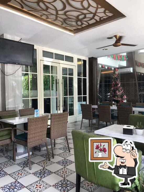 Society8 - Feodora Hotel, Yakarta - Menú del restaurante, precios y reseñas