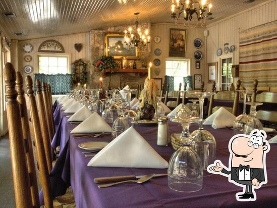 Menu at Grey Moss Inn - Cocina Mexicana pub & bar, Helotes
