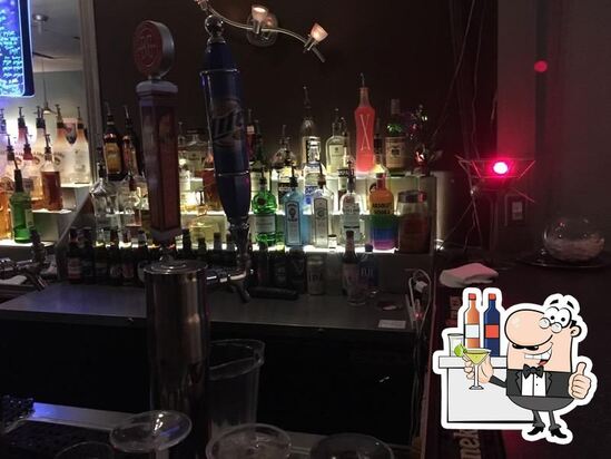 Vibe Bar + Patio in Cleveland - Restaurant reviews