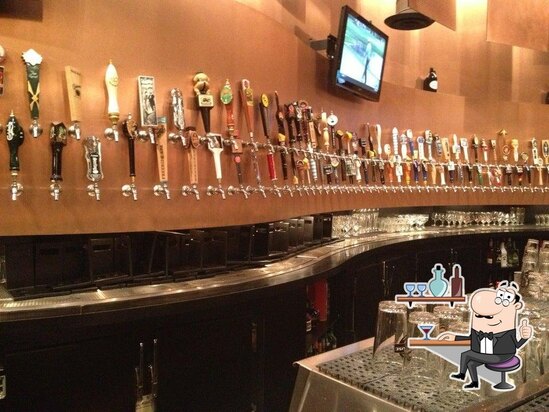 Tap House Grill, Seattle - Restaurant menu, prices and reviews