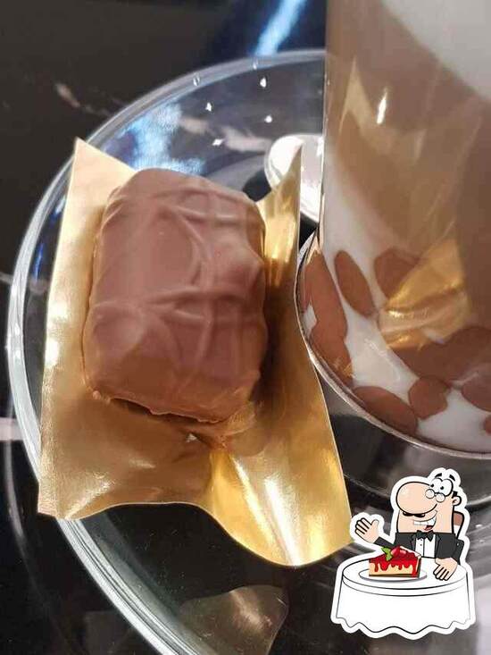 Leonidas cafe, Dubai, Khalid Bin Waleed St - Restaurant menu and reviews