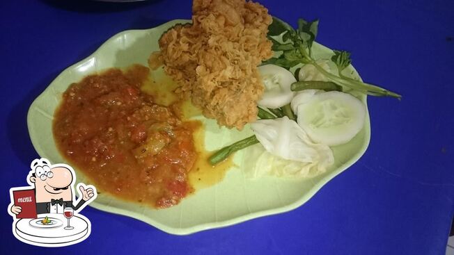 Tata Fried Chicken 2 restaurant, Makassar - Restaurant reviews