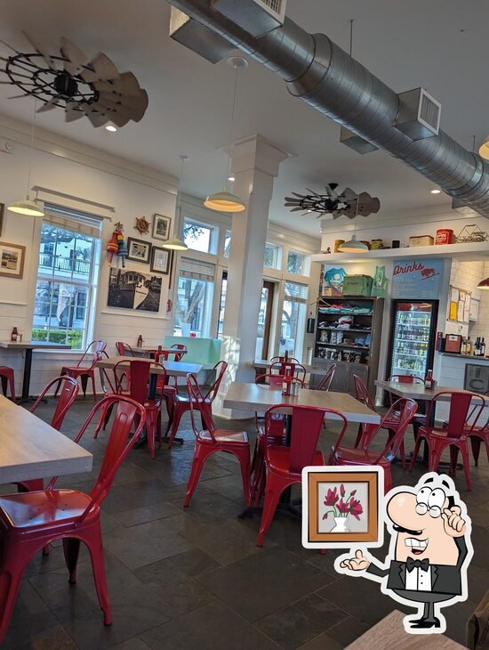 Lil' Buffalo Grille, Galveston - Restaurant menu, prices and reviews