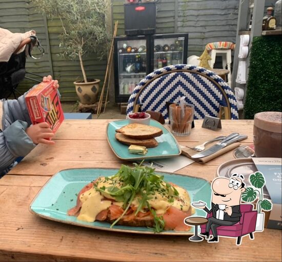No. 142 Café & Bar, Lowestoft - Restaurant menu, prices and reviews