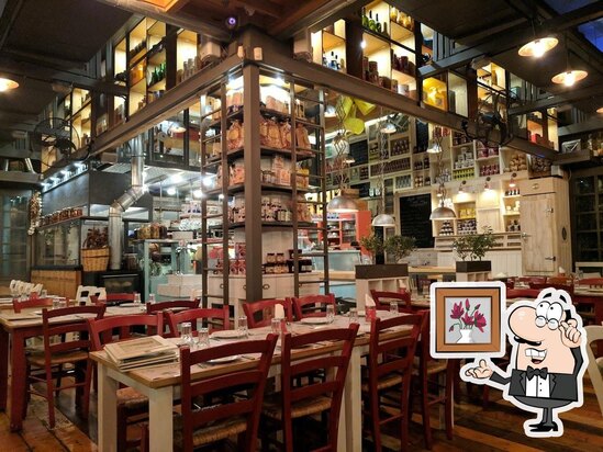 To Drami, Glyfada - Restaurant menu, prices and reviews