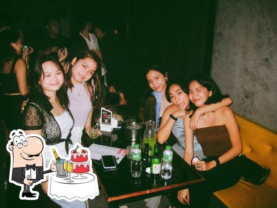 Ellipsis Coffee and Cocktail Lounge pub & bar, Pasay - Restaurant reviews