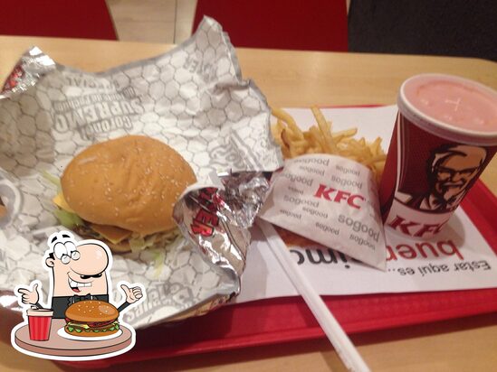 KFC restaurant, Santo Domingo, Av. Winston Churchill esq. Roberto ...