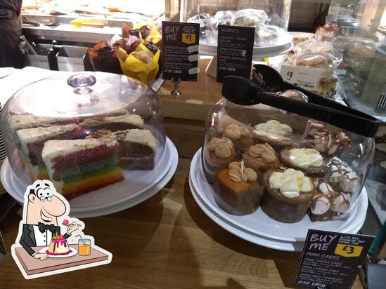 Morrisons Cafe, Pool Rd in Newtown - Restaurant reviews
