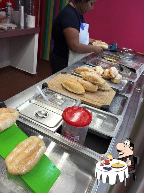 Menu at Tortas Guadalajara restaurant, Culiacán