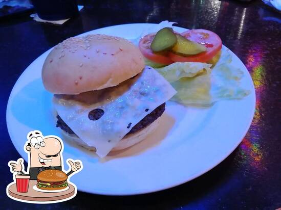 Sit-n-Bull pub & bar, Olongapo, 58 RH 5 National Hwy - Restaurant reviews