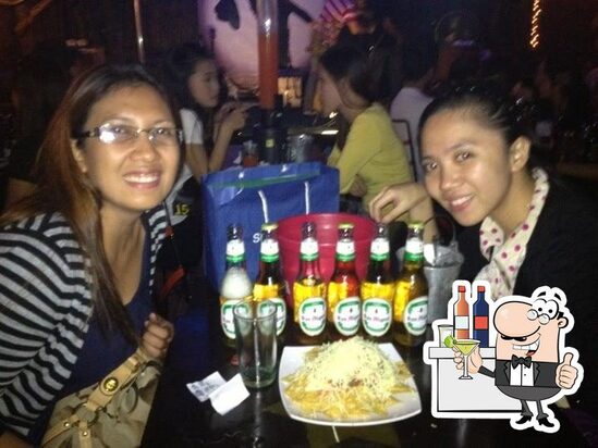 Chillax Resto Bar, Muntinlupa - Restaurant reviews