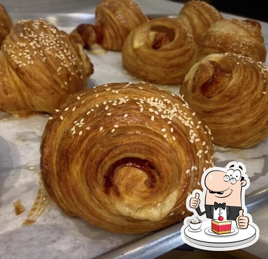 Top Tier Pastry in Mantua - Restaurant reviews