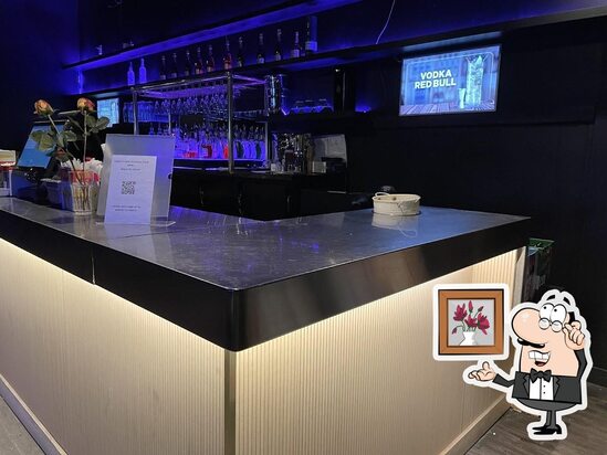 Midway Invader, Mississauga - Restaurant menu, prices and reviews