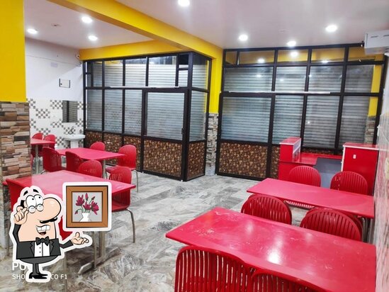 Desa Chicken Corner 2, Chamba - Restaurant menu, prices and reviews