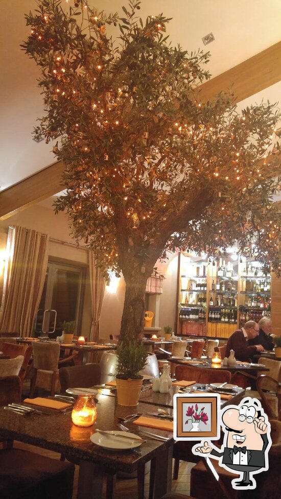 Pavilion Bistro, Birtle Brook Village West, Elbut Ln in Bury ...
