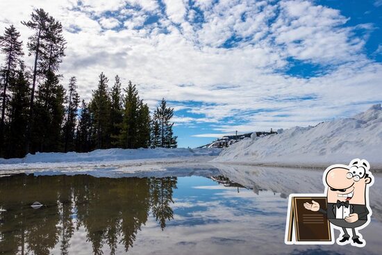 Spirit Lake Motel, Restaurant and RV Park in Canada - Restaurant reviews