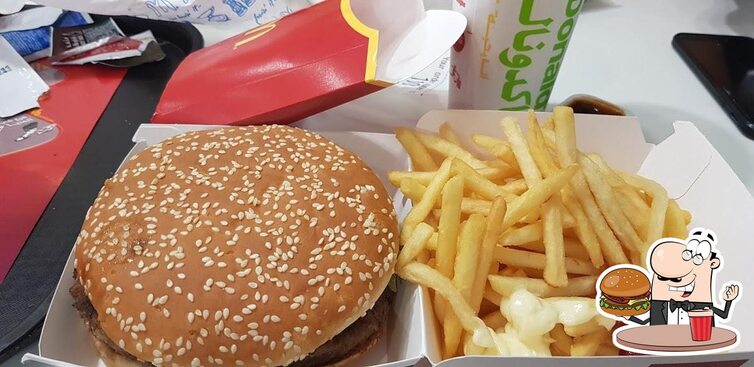 Menu at McDonald's fast food, Sharm El-Sheikh, مالك البحرين