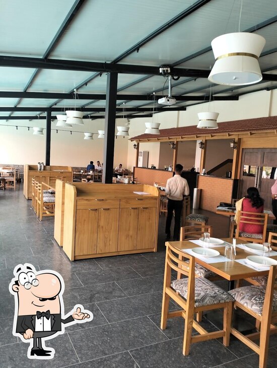 The Silk Route Restaurant & Bar - Restaurant menu, prices and reviews