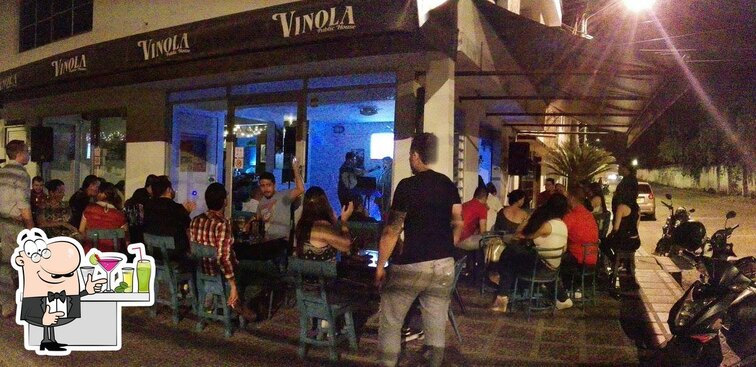 VINOLA Bar, Cartago - Restaurant reviews