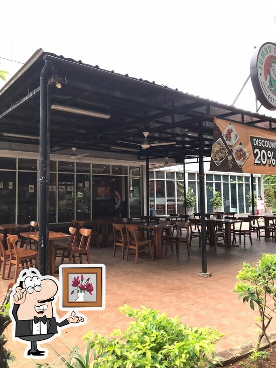 Jumbo express a.k.a JE KOPI cafe, West Jakarta - Restaurant reviews