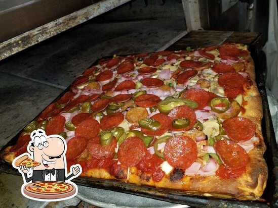 Red Moon Pizzeria & Restaurant in Lakewood Township - Restaurant reviews