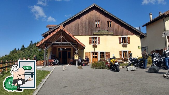 Menu au Restaurant Arrêtons-nous ici - Col du Cou, Cervens