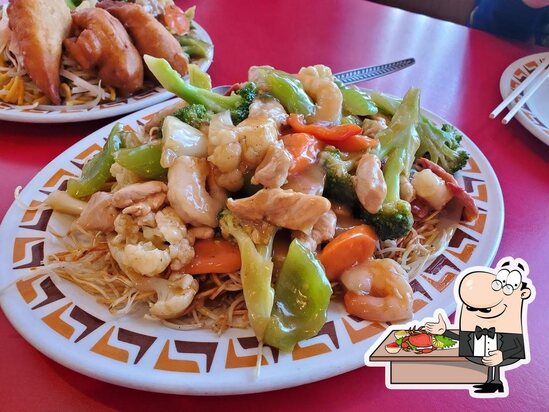 Canton Cafe, Trail - Restaurant menu, prices and reviews
