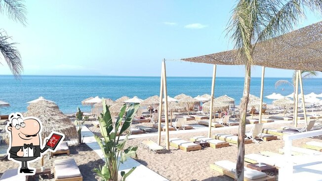 Menu at Vamos Beach Bar, Panorama