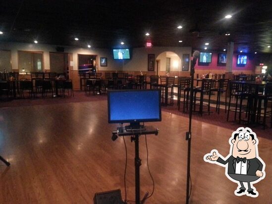 Sneaky's Sports Bar & Grill, Woodhaven - Restaurant menu, prices and ...
