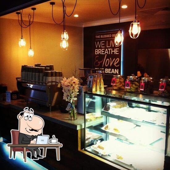 Larry's, Wagga Wagga - Restaurant menu, prices and reviews