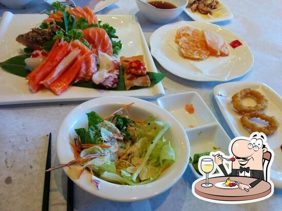 K&B Sushi, 2045 Winston Park Dr in Oakville - Restaurant menu and reviews