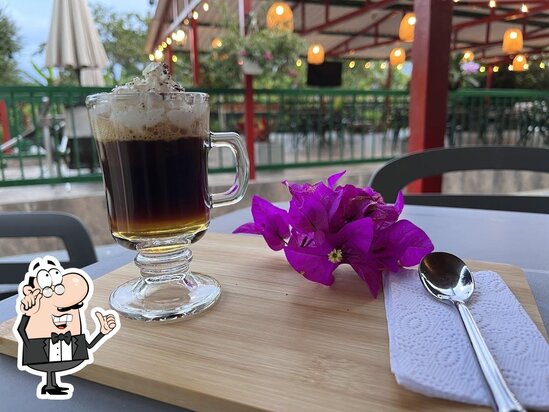 Carta de El Domo Aves y Café, Colombia