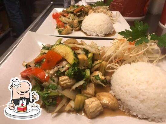 Fullmoon Wok | Thai Restaurang Odenplan restaurant, Stockholm ...