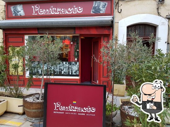 Menu at L'ENTRACTE restaurant, Lunel