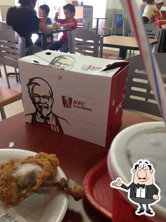 Menu at KFC restaurant, Villahermosa, Benito Juárez
