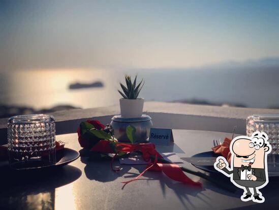 DEILINO Food Drink & Shisha, Oia - Restaurant reviews