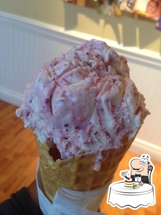 Mooskoka's Ice Cream in Port Carling - Restaurant menu and reviews