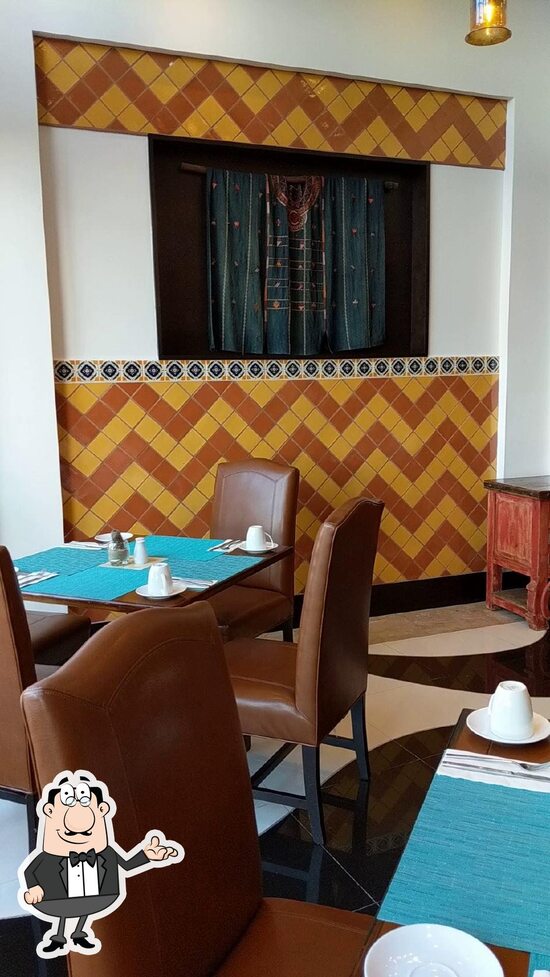 Estrella, Cabo Bello - Restaurant menu, prices and reviews