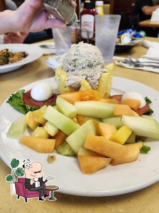 Round Table Family Restaurant, Godfrey - Restaurant menu, prices and ...
