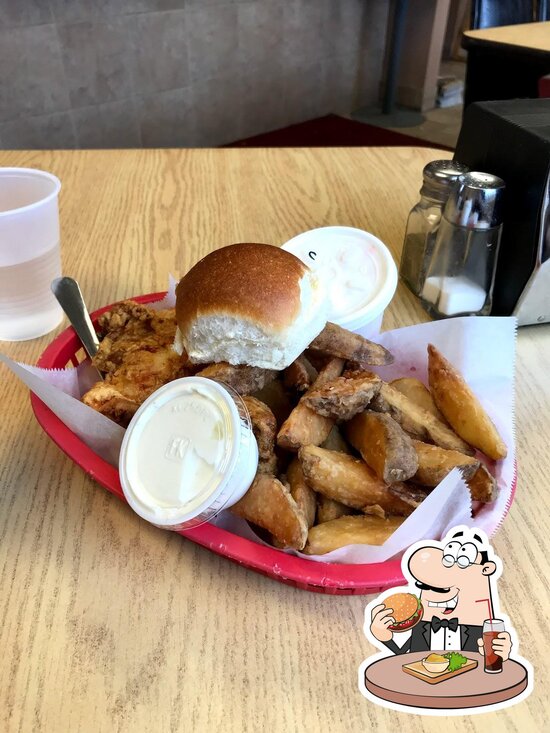 Chicken Connection, 600 E Main St in Marshall - Restaurant menu and reviews
