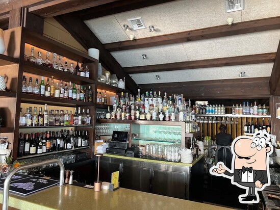 C Level Lounge, San Diego - Restaurant menu, prices and reviews