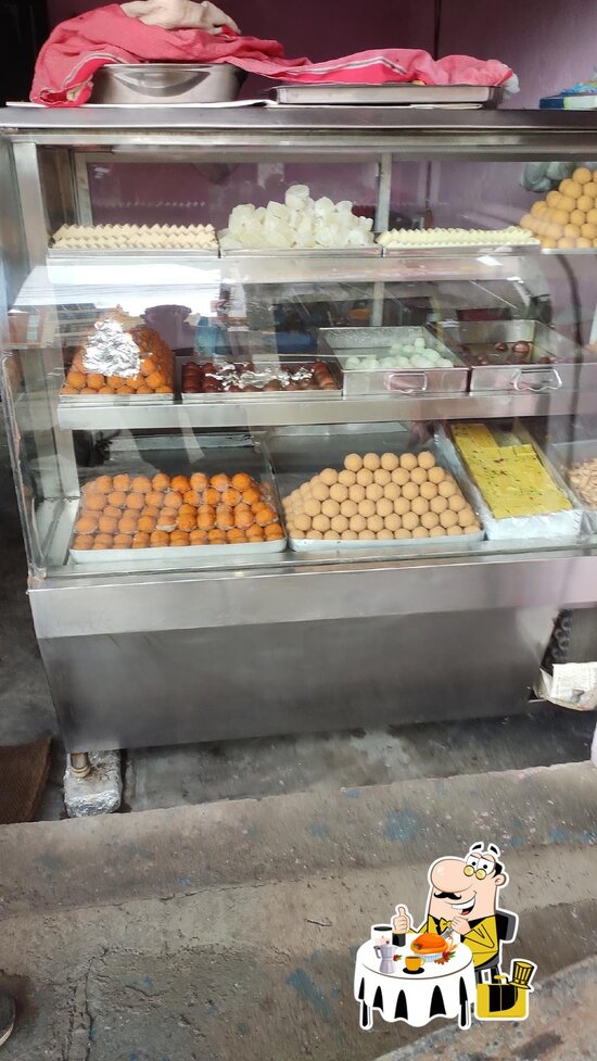 Menu at Saini ji.... Sweets, Modinagar