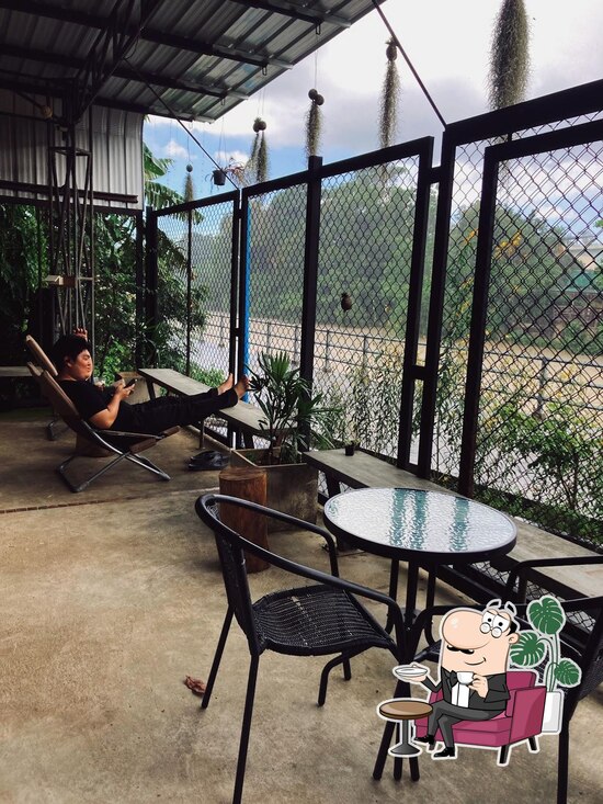Menu at พรั่งพร้อม Slow Bar, Wang Phai