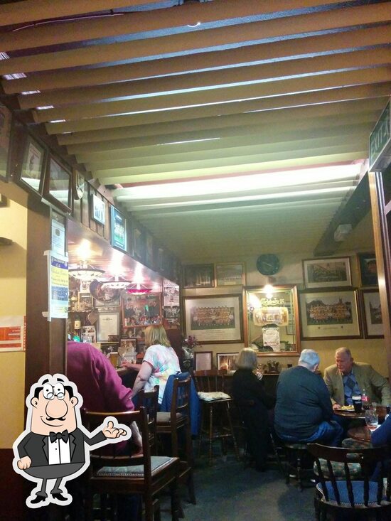 O'Neill's Bar in Newmarket on Fergus - Restaurant reviews