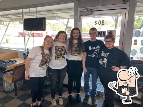 Small's Drive In in Athens - Restaurant reviews