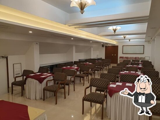 Aakash Restaurant, Pune, Hotel Ashish Plaza - Restaurant reviews