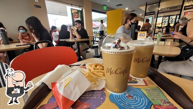 Menu at McDonald's - Shell Mamplasan restaurant, Biñan