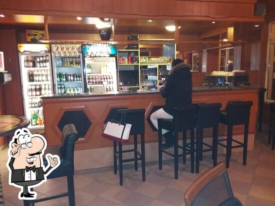 Caffe bar Apis, Cabuna - Restaurant reviews