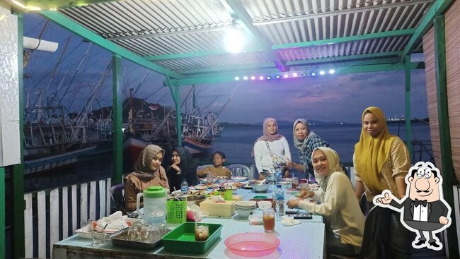 Kedai Apung Mba Ninuk - Restaurant menu, prices and reviews